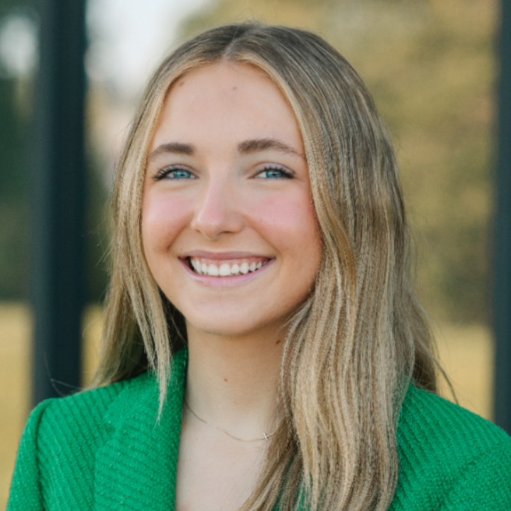 Mackenzie Brede - Class of 2025 - Mower County CEO